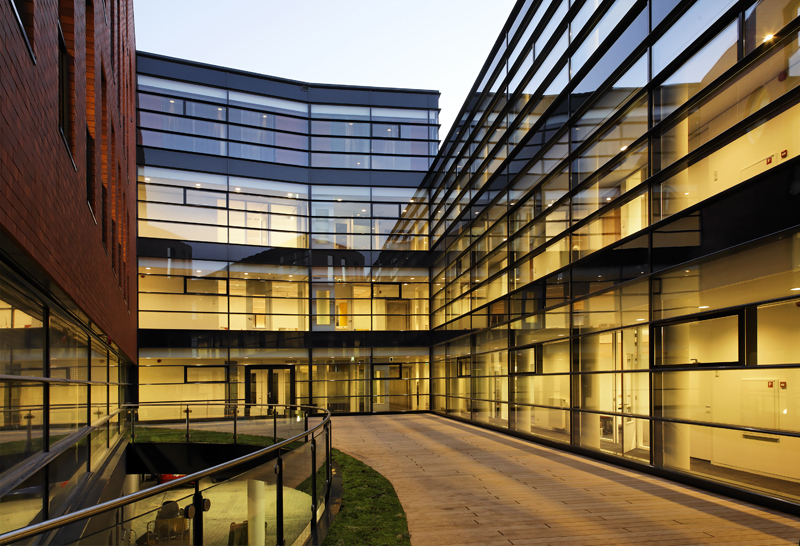 Kantoorgebouw GFK Panel Services ontwikkeld door Cier Architecten